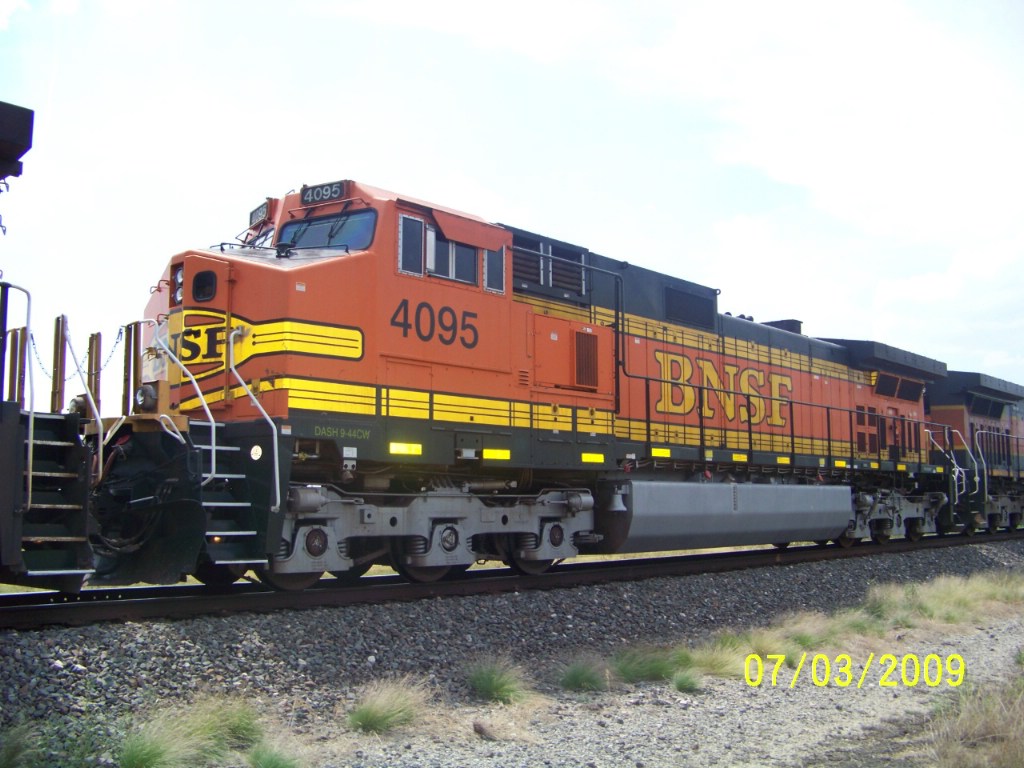 BNSF C44-9W 4095
